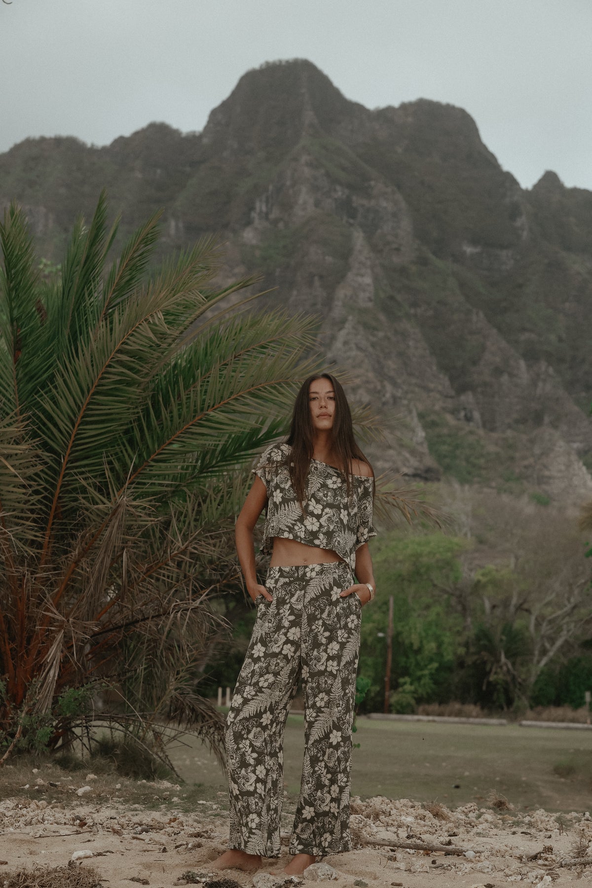 MICA CROP TOP — ALOHIWAI